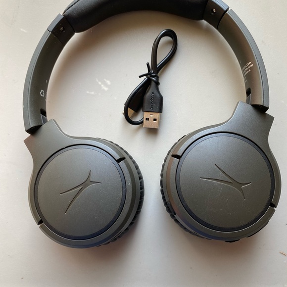 Headphones | Altec Lansing Nanophone Wireless Headphones | Poshmark